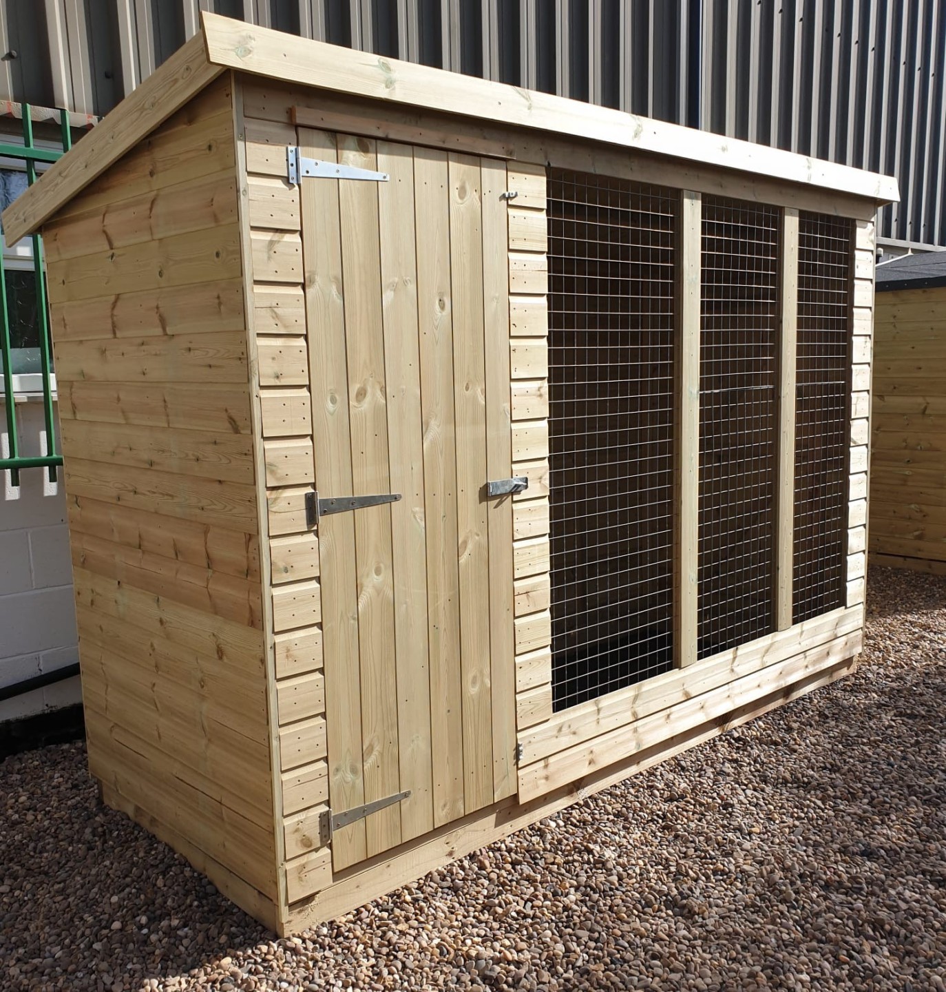 Pent Dog Run - Lancs & Yorks Shed Company